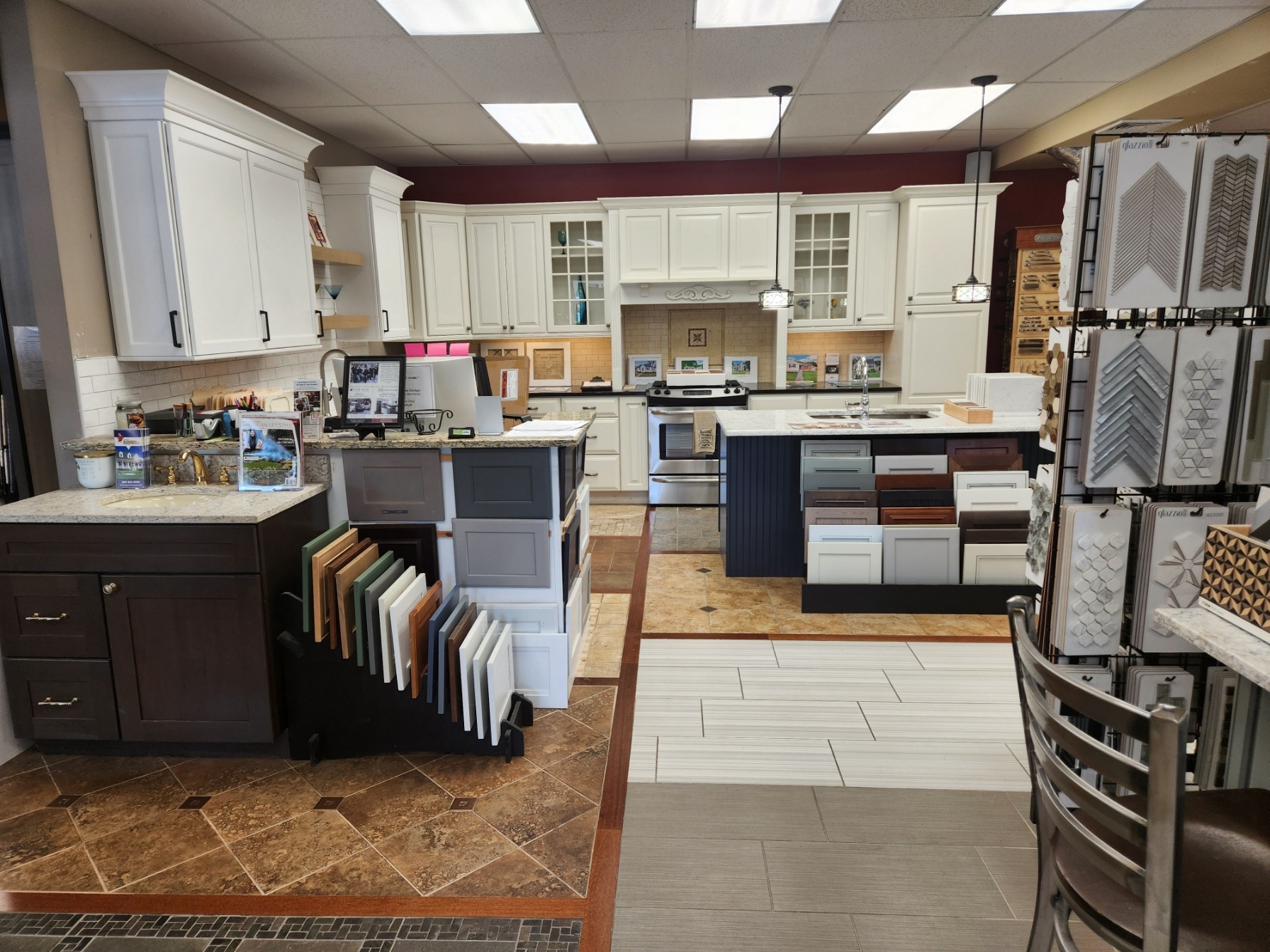 Take a Virtual Tour of the Floor Decor Showroom in Orange, CT